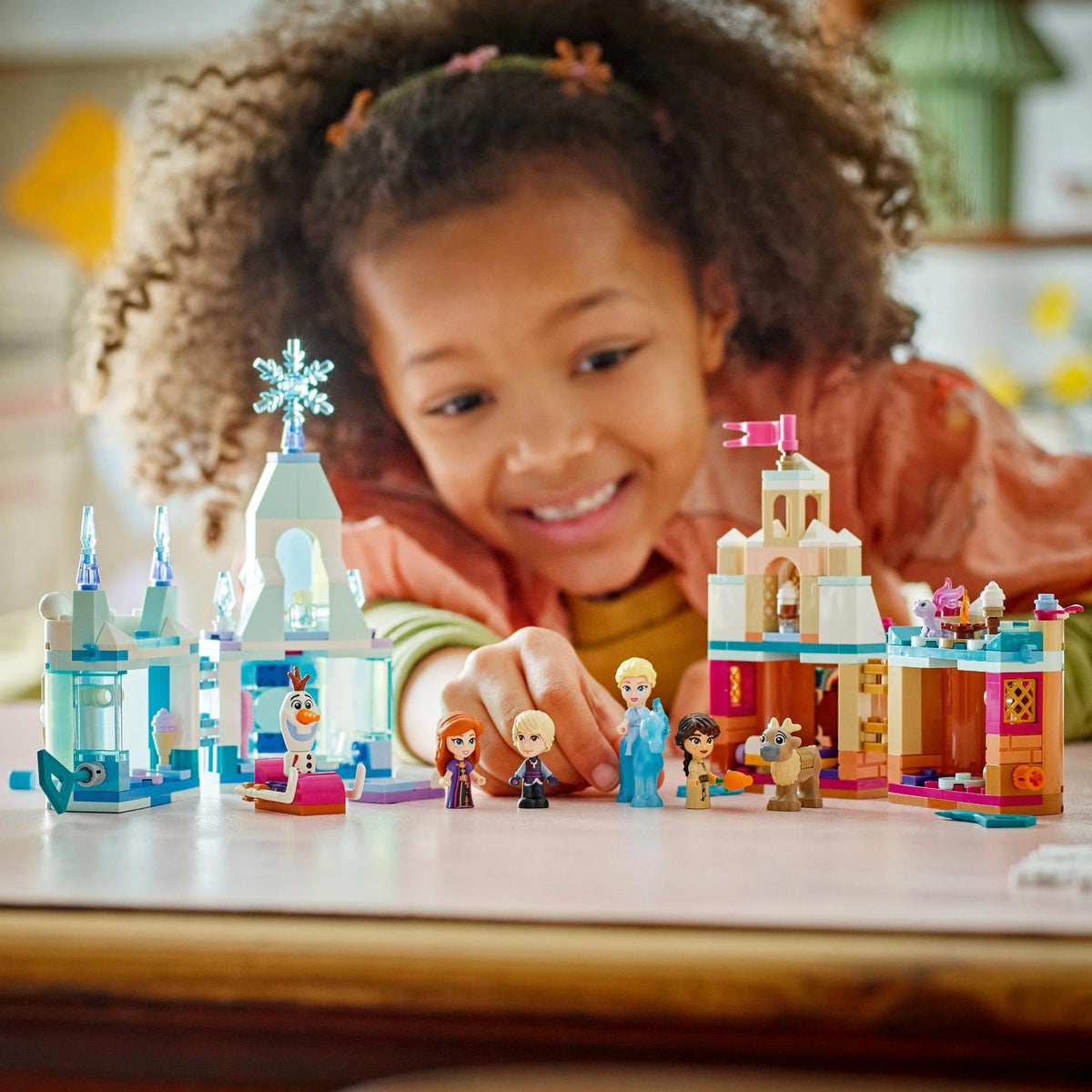 LEGO Disney Princess: Mini Arendelle Castle & Elsa's Ice Palace (43278 ...